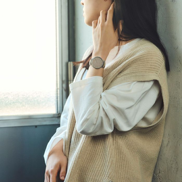 Knot CS-36ASVBE 腕時計 メンズ レディース クォーツ ベージュ 日本製 36mm スモールセコンド – Maker's Watch Knot